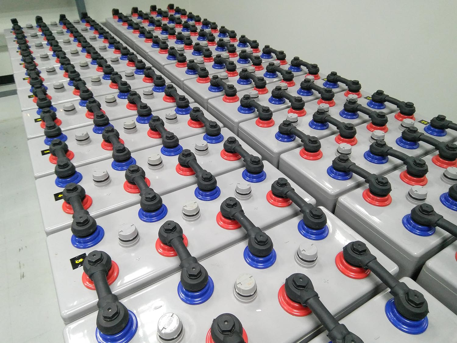 Battery Thermal Runaway Protection | Sealing Solutions for Batteries